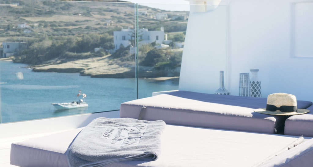 The Sunset Suite – Captain zeppos Milos Greece